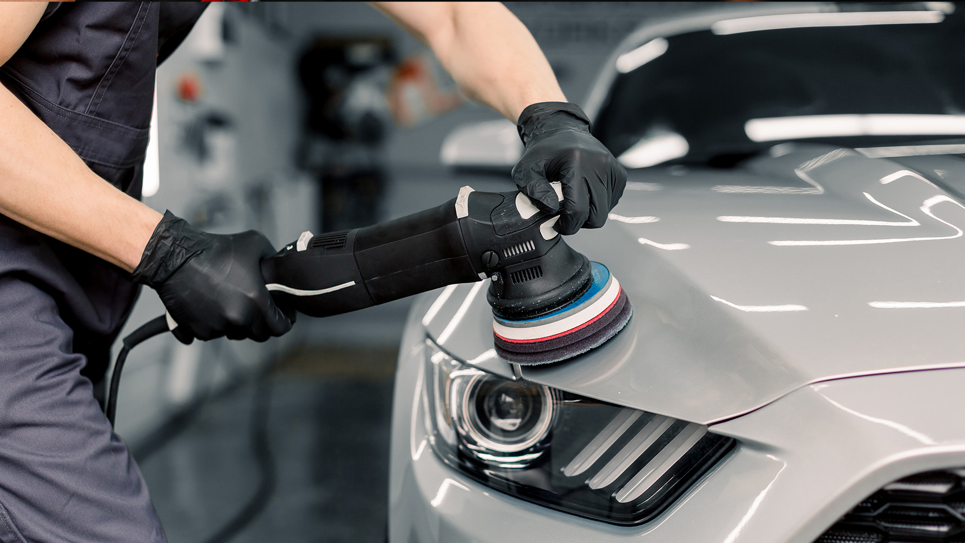 Signature multi-stage polishing - Island Flow Detailing